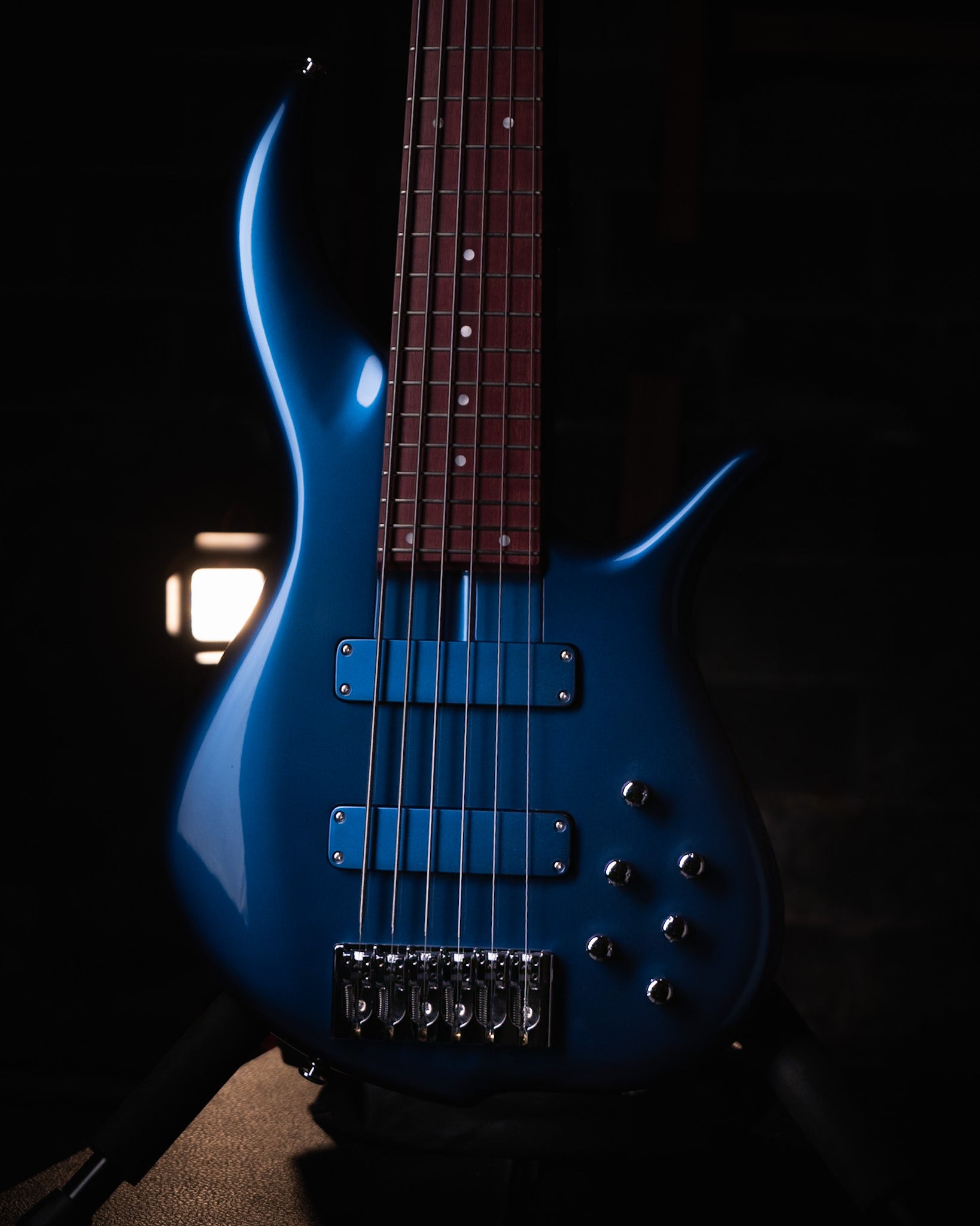 F Bass BN6 Iridescent Mermaid 2025 – SlapStore